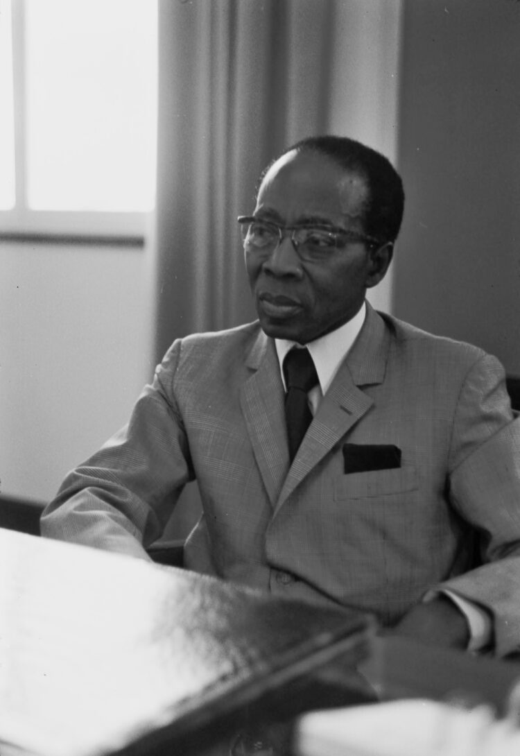 Léopold Sédar Senghor (1906-2001): Senegal's former president, cultural ...
